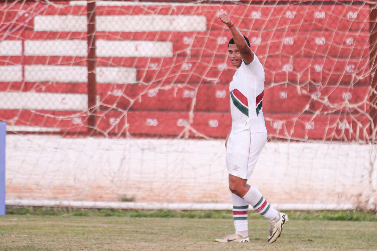 Atacante do Fluminense explica goleada na Copinha