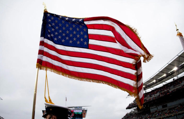 ESPN admits 'enormous mistake' with national anthem