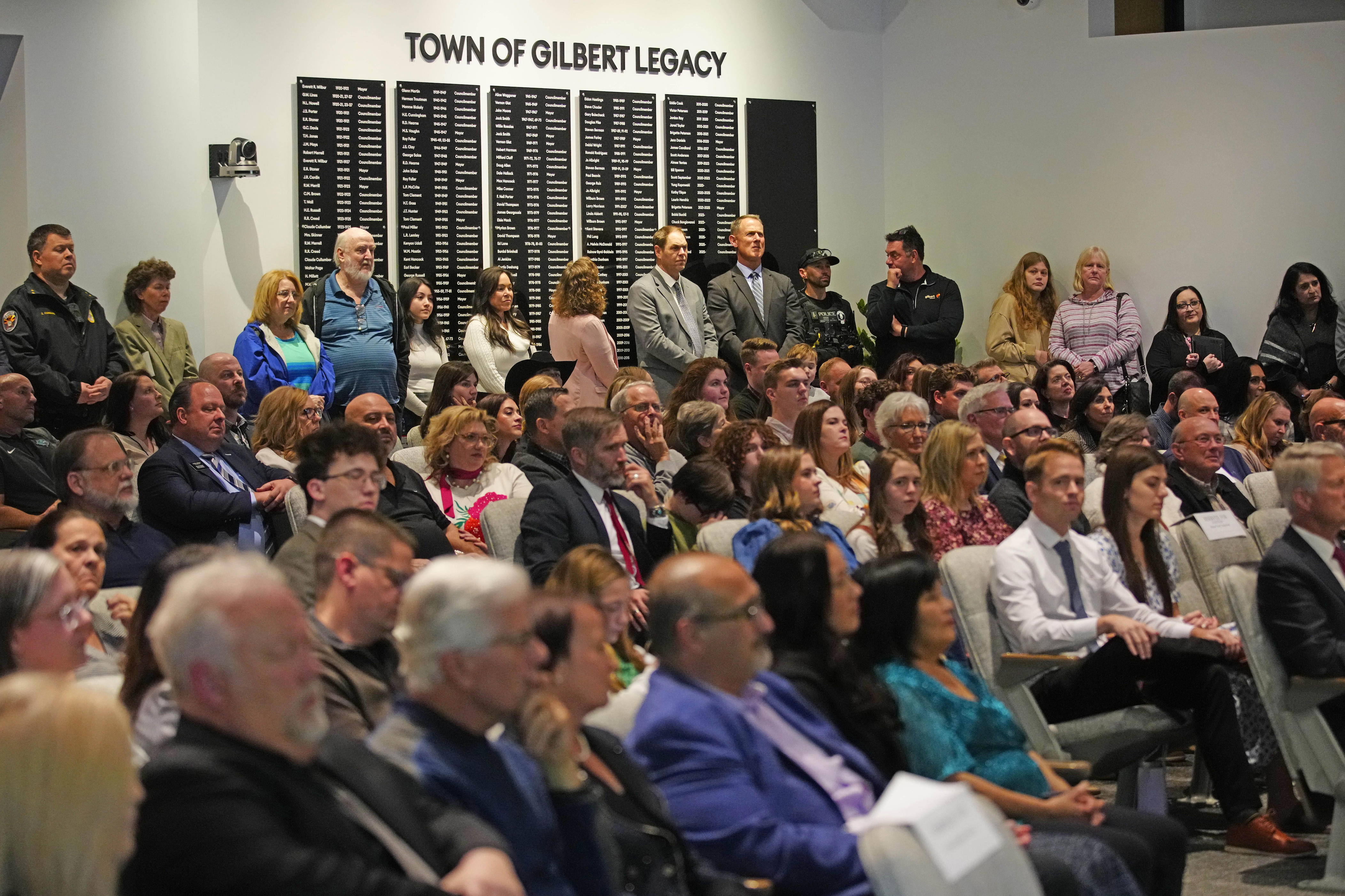 Gilbert man arrested after threatening Town Council members online ...