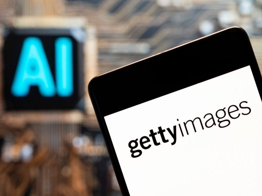 2 of the largest stock photo platforms are merging, sending their shares up