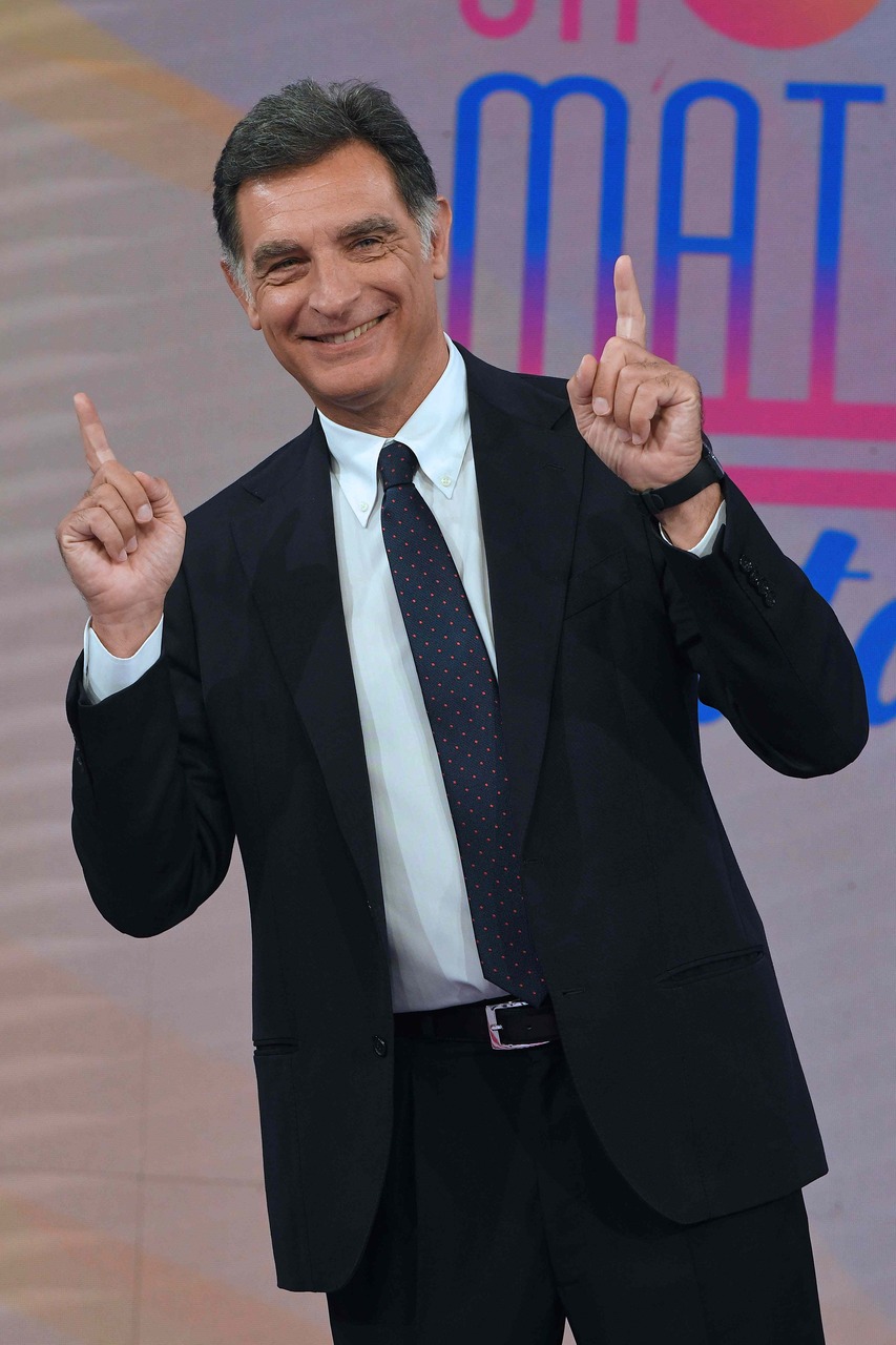 Tiberio Timperi, il figlio, la battaglia legale e l'allontanamento ...