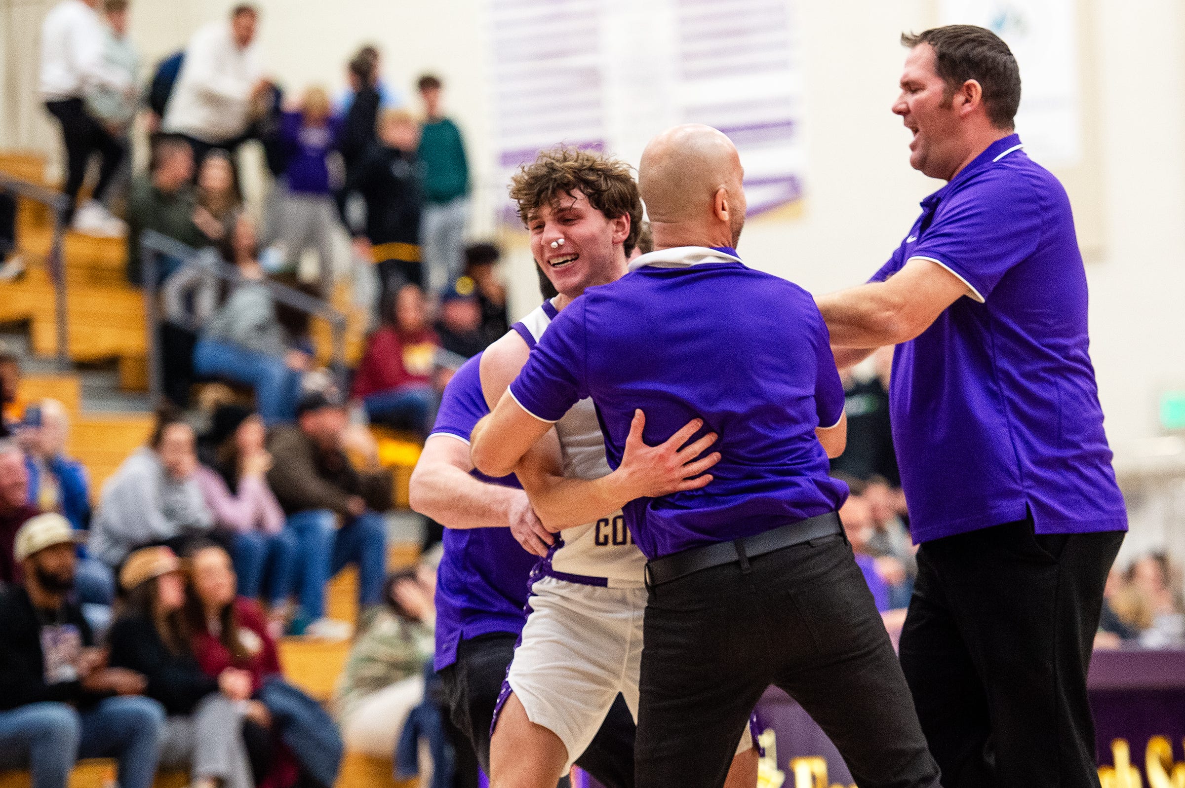 Fort Collins basketball sets off court-storm in Aki Palmer's first city ...