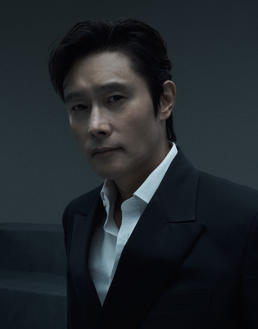 Lee Byung Hun Gushes Over His Adorable Daughter and Talks About Joys of ...