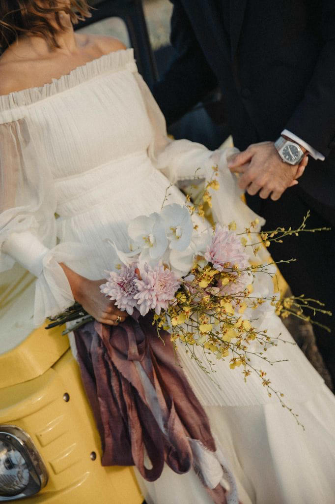 Los ramos de novia más virales rompen con lo clásico y lo silvestre