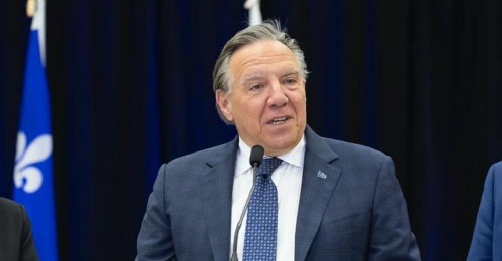 Tarifs de 25 % au Canada dès février : François Legault riposte à ...