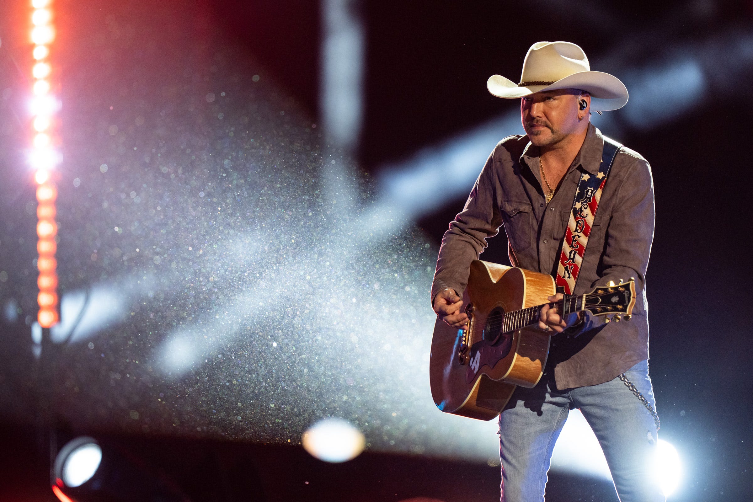 Jason Aldean's Full Throttle Tour headed to the Resch Center