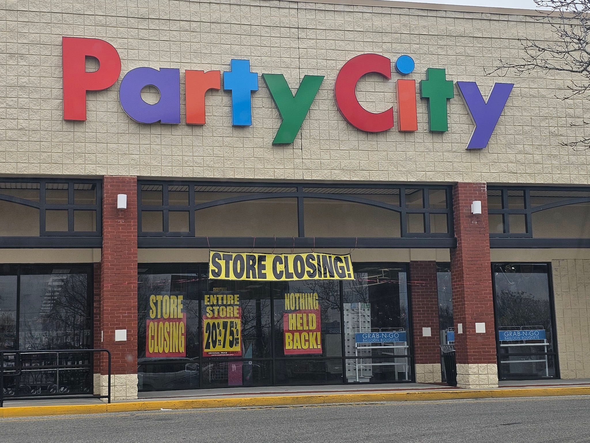 Harmon acquires bankrupt Party City lease in Route 202 shopping center ...