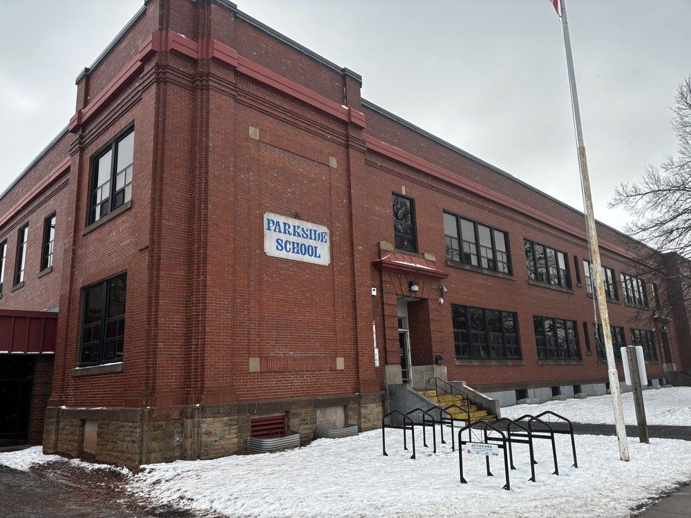 P.E.I. schools face cold classrooms, bus delays as temperatures drop