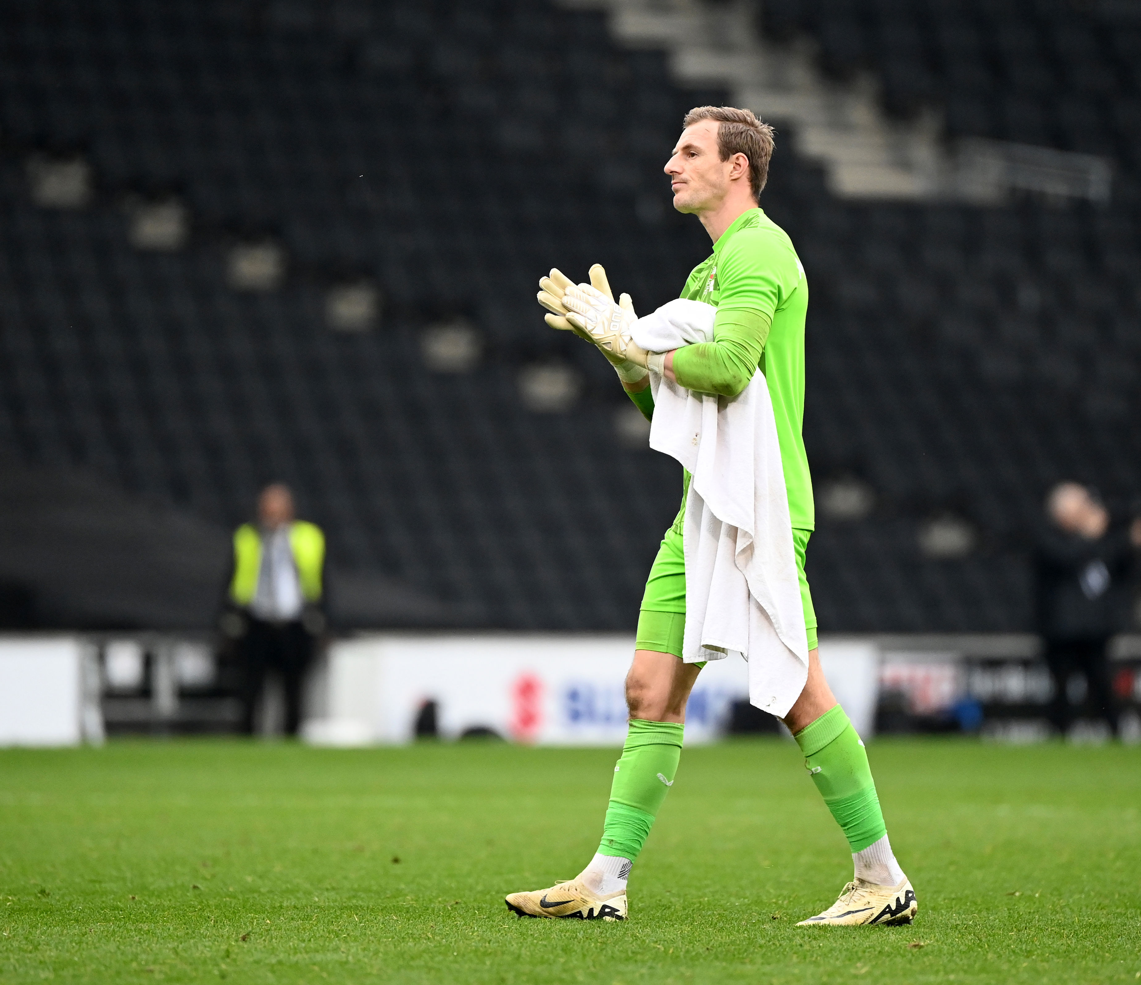 Toby Lock's MK Dons player ratings after the late defeat to Gillingham