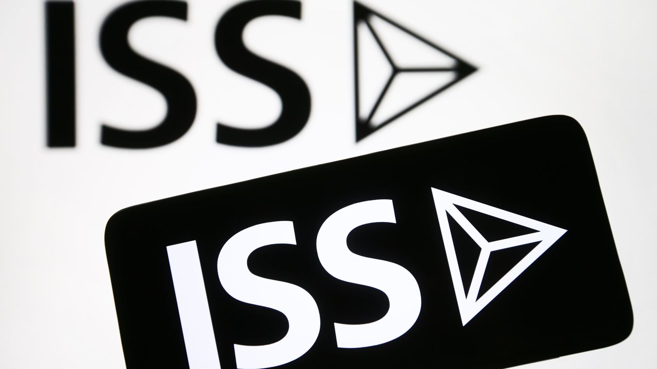 Exclusive: Influential proxy adviser to leave ISS