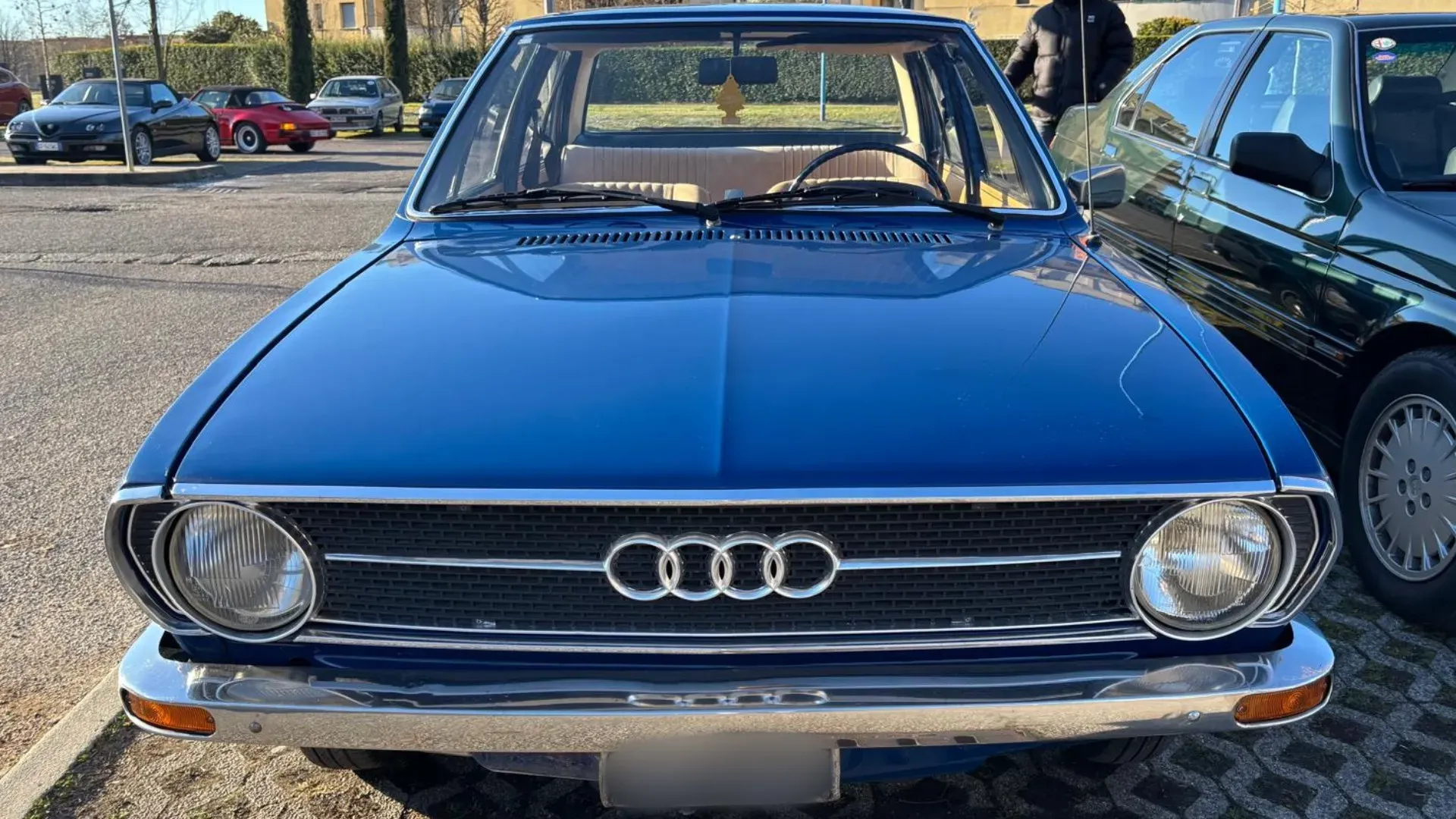 Audi 80 B1, ein revolutionäres Auto: die Fotos