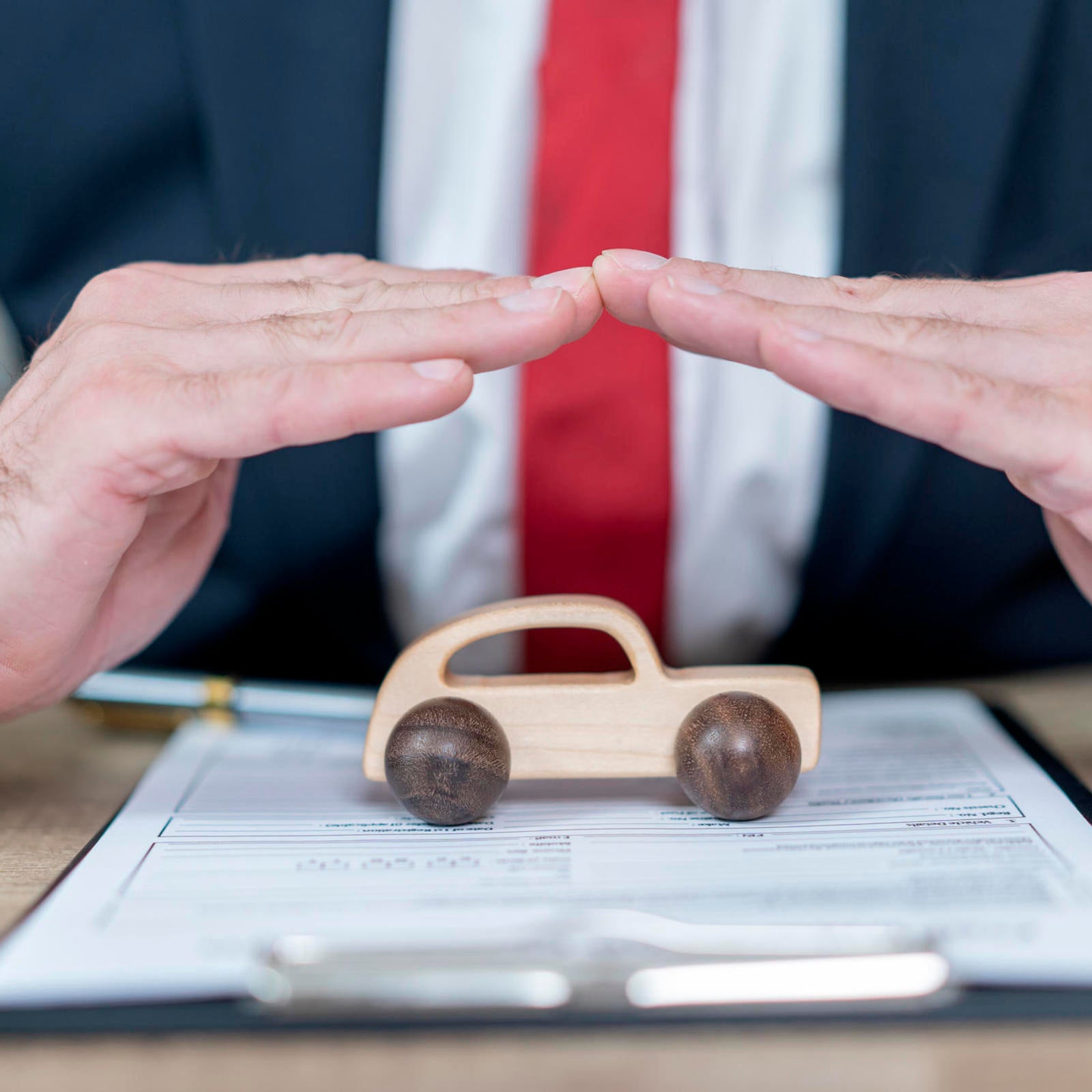 Comprehensive vs. collision auto insurance: What's the difference?