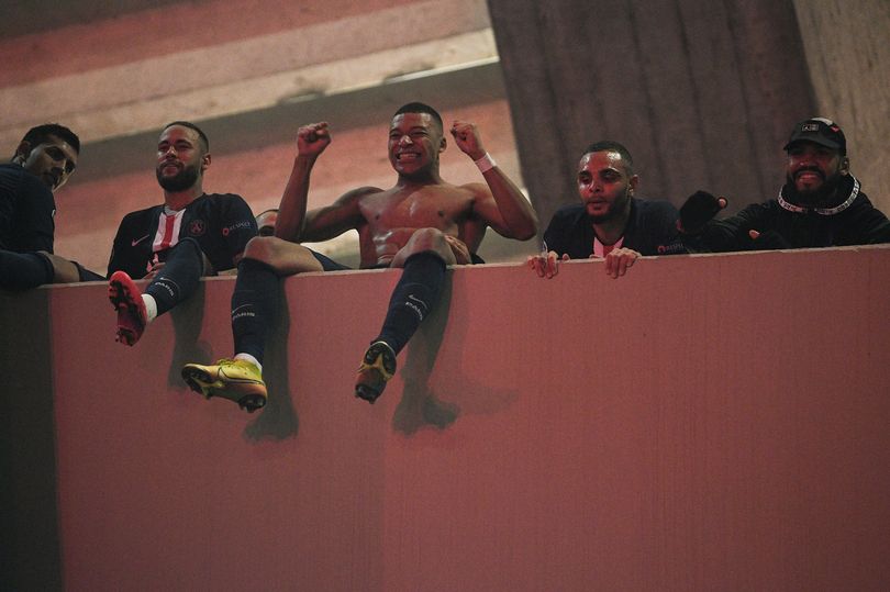 I rattled entire PSG team with fake post - they still tried to sign me ...