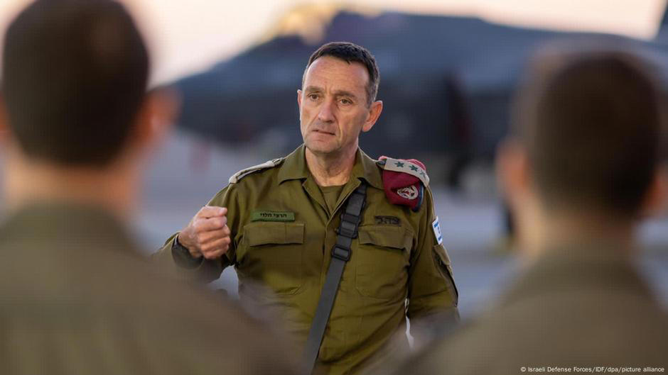 Middle East: Israeli generals resign over October 7 attacks Middle East: Israeli generals resign over October 7 attacks