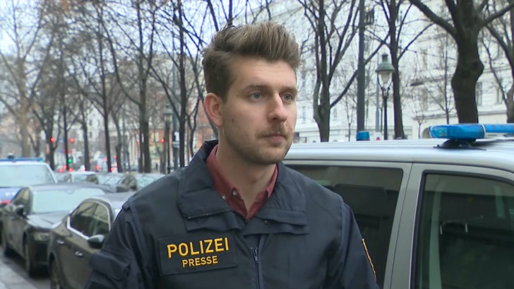 Nach Bankomatsprengung: Polizei sucht 5 Verdächtige Nach Bankomatsprengung: Polizei sucht 5 Verdächtige