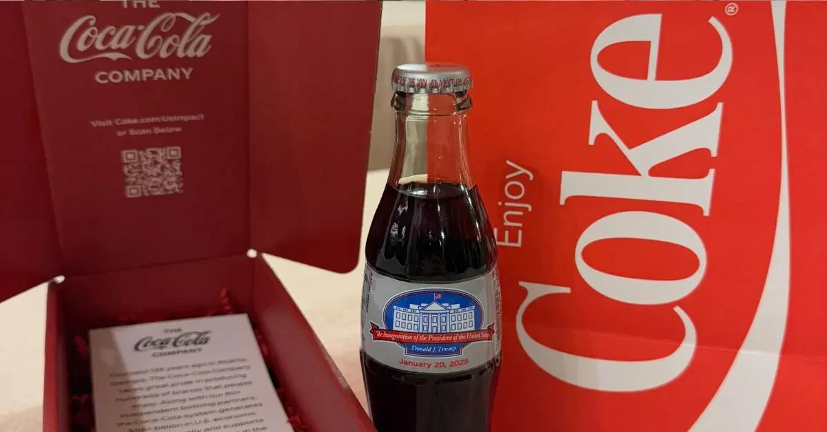Donald Trump Officially Welcomes Diet Coke Button Back to Oval Office Desk