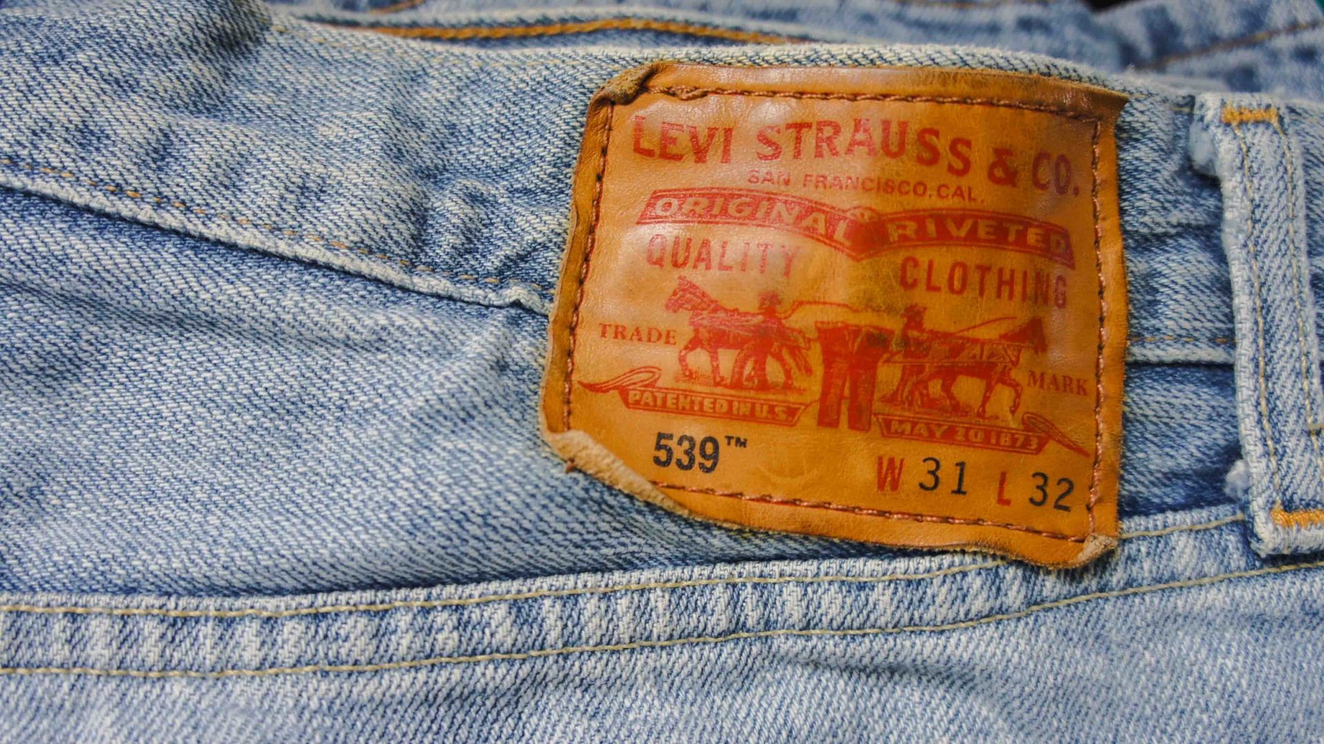 The Complete Buying Guide to Levi’s Jeans: All Fits, Explained