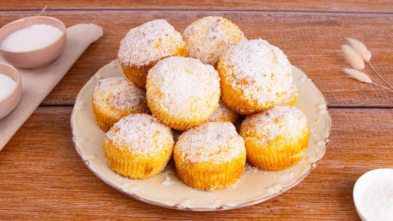 Muffin al cocco: la ricetta dei dolcetti soffici e dal gusto esotico