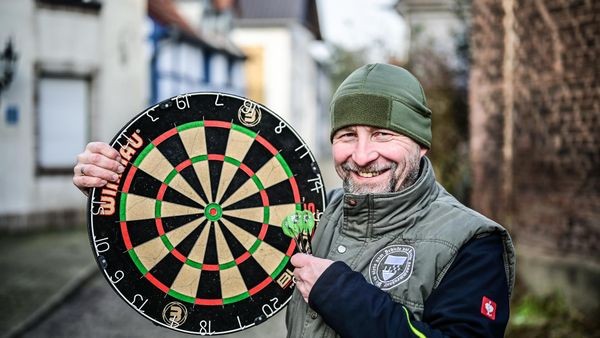 Kikeriki! Holten freut sich auf die Faszination der Darts