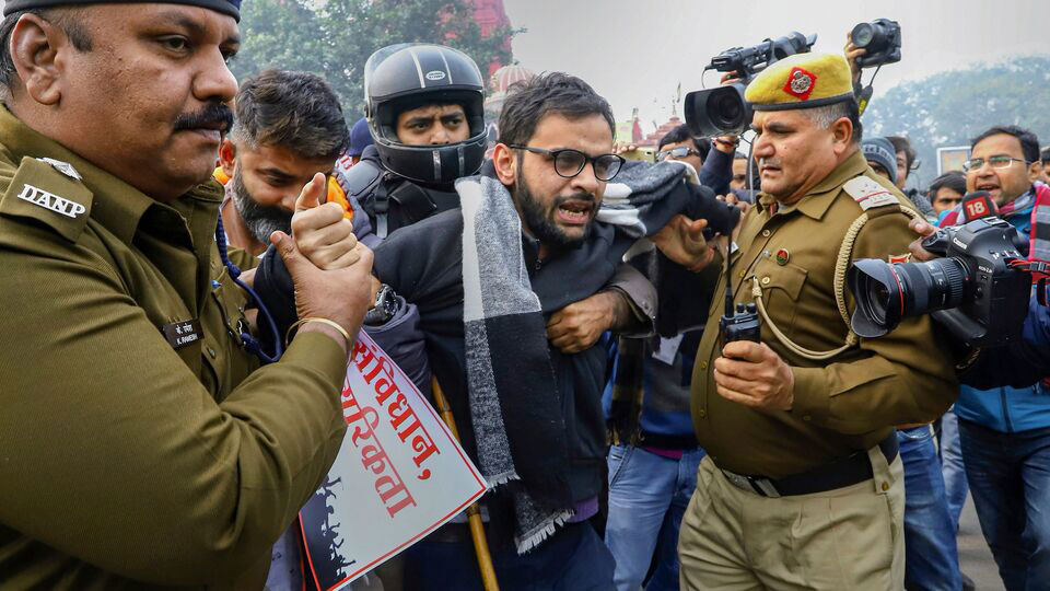 ‘Can’t hear endlessly': Delhi HC raps police over Umar Khalid, Sharjeel ... ‘Can’t hear endlessly': Delhi HC raps police over Umar Khalid, Sharjeel ...