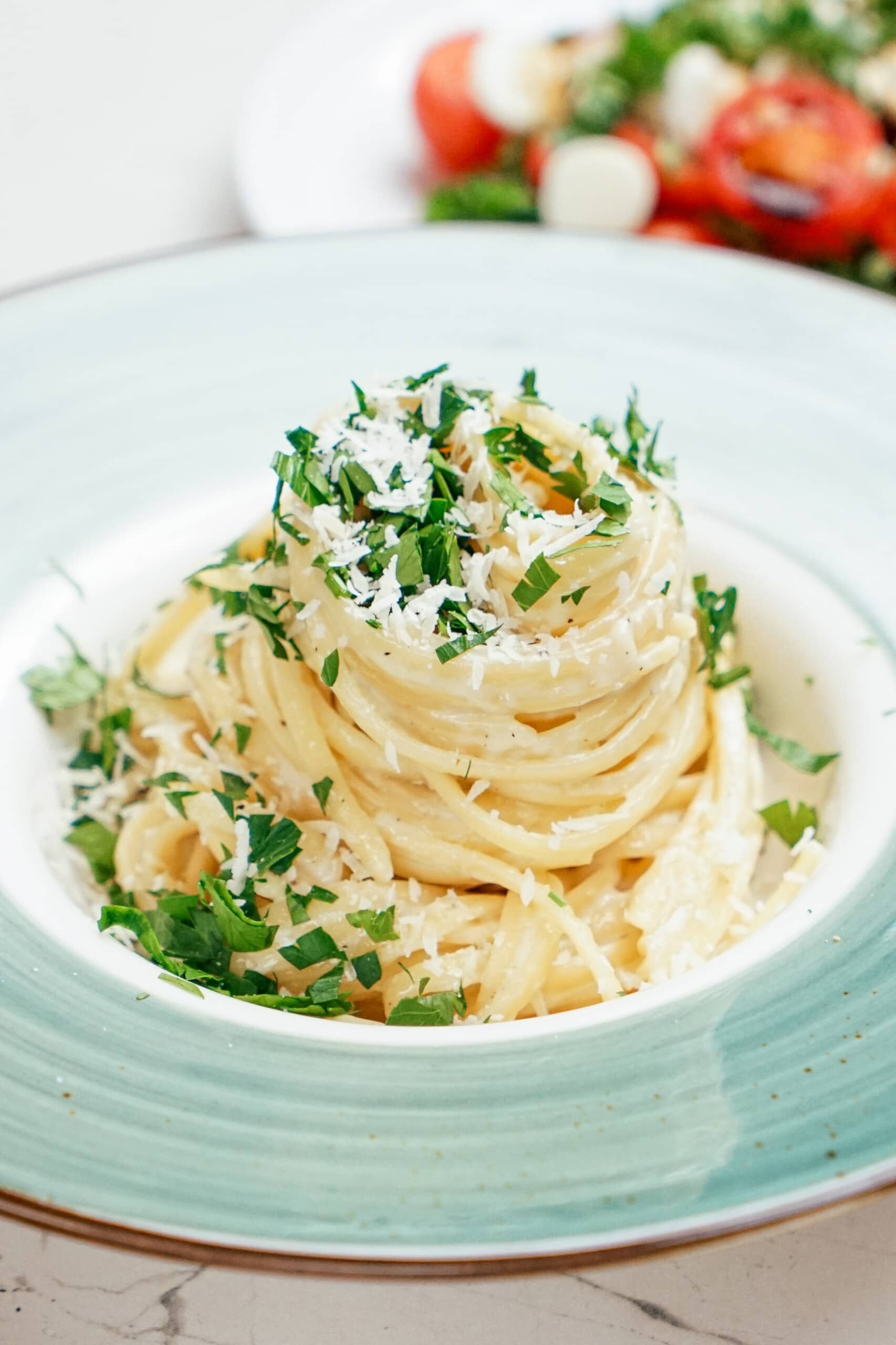 15-Minute Parmesan Garlic Linguine You’ll Make on Repeat