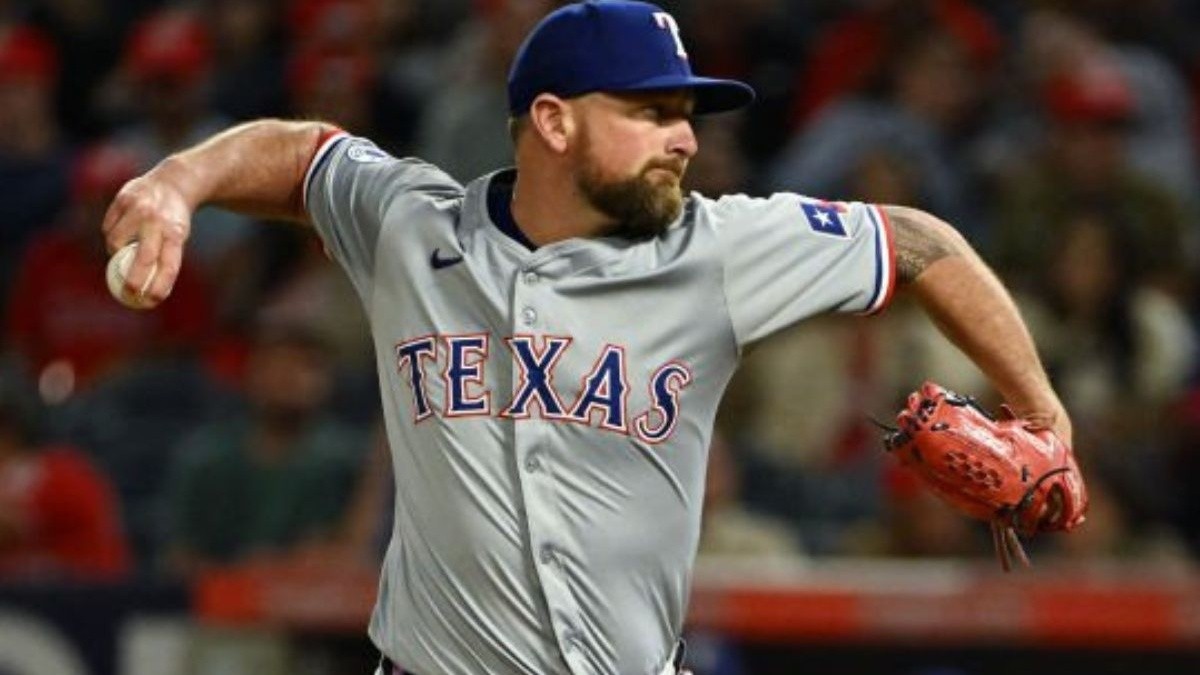 MLB: Dodgers Showed Interest in Former Padres All-Star Pitcher Before ...