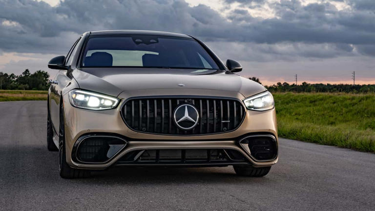 The Mercedes S63 E Performance Is Fast but Flawed: Review