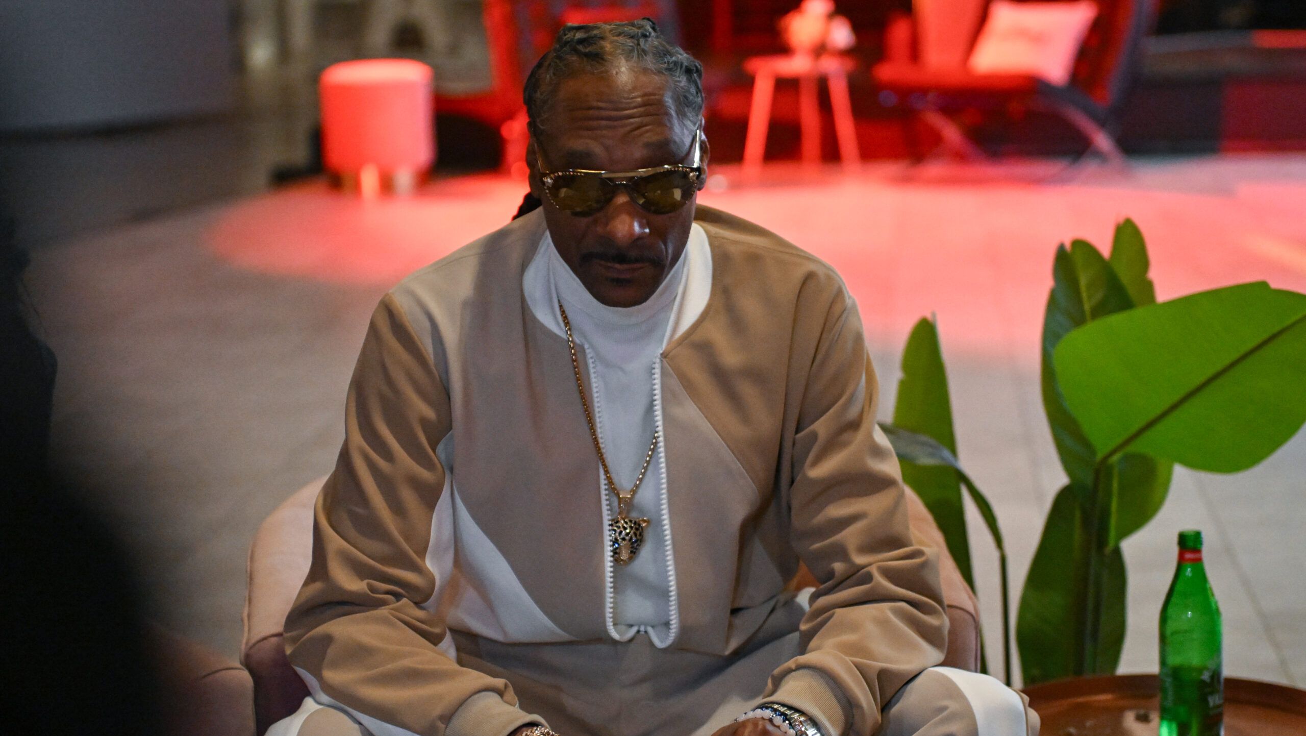 Snoop Dogg faces backlash for performing at Trump inauguration ball in ...