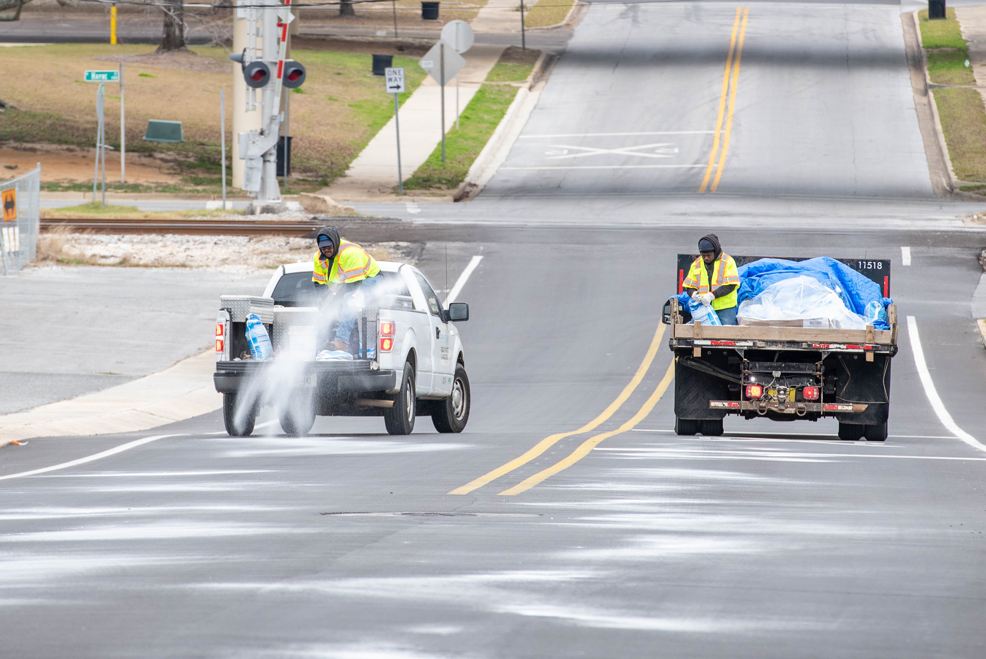 'A whole lot of white outside': Estimated snowfall amounts keep ...