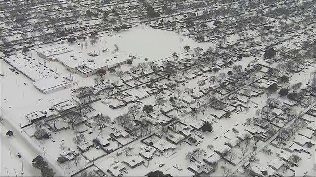 Dangerous winter storm with snow and freezing temperatures sweeps ...
