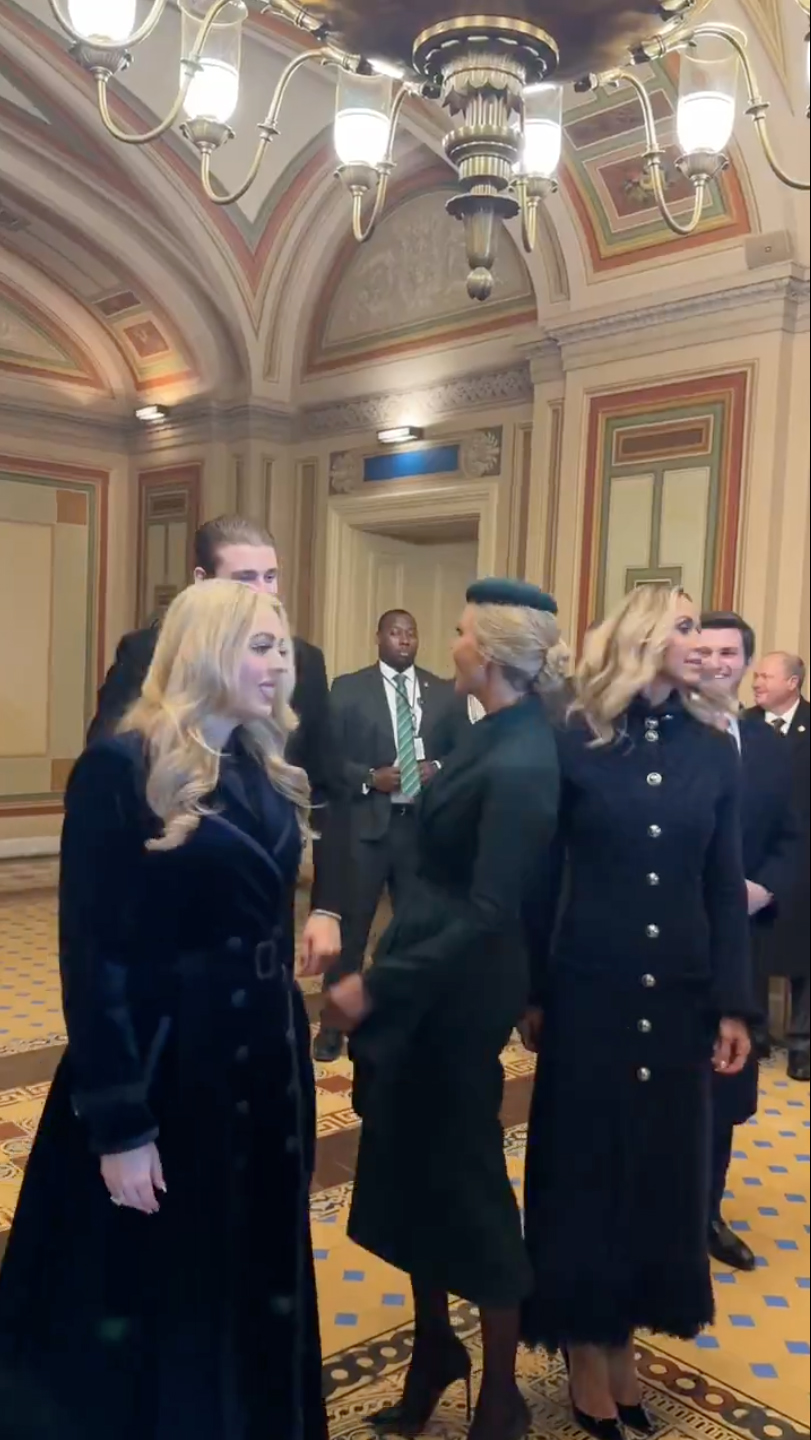 Barron Trump hilariously photobombs half-sisters Ivanka and Tiffany at ...