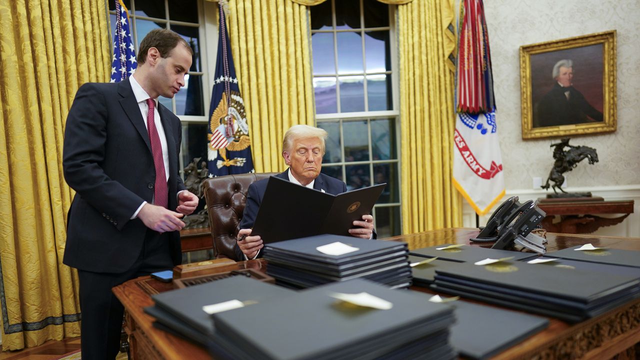 Executive order list: What executive orders did President Trump sign ...