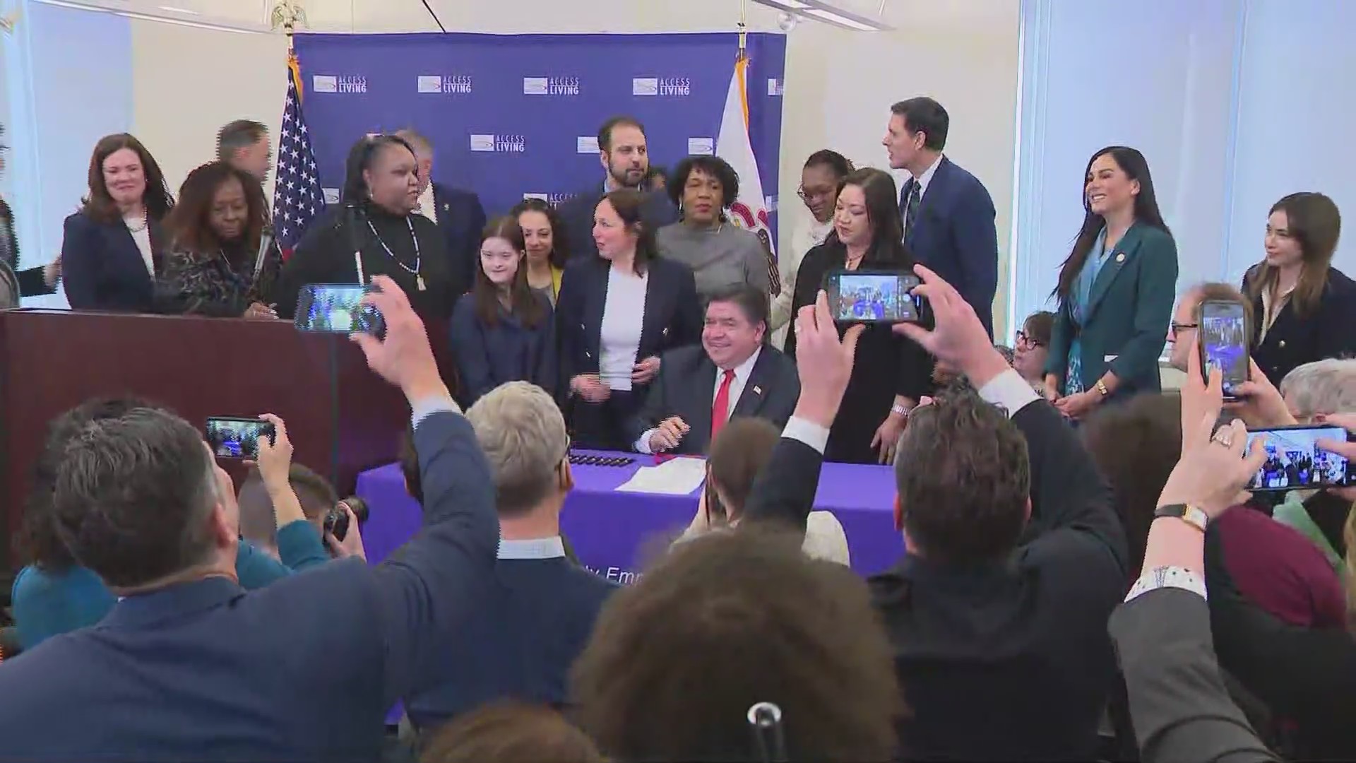 Pritzker signs law eliminating subminimum wage for Illinois’ disabled ...