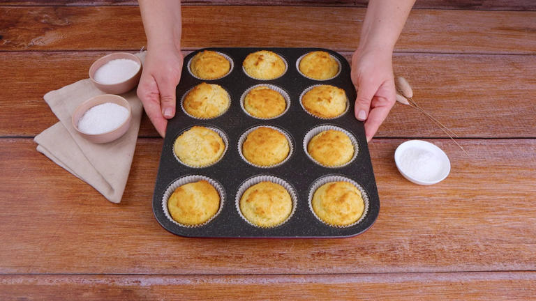 Muffin al cocco: la ricetta dei dolcetti soffici e dal gusto esotico