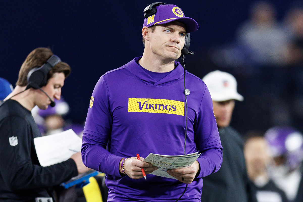 Vikings Coach Kevin O'Connell Going Viral For Swearing On Live Mic