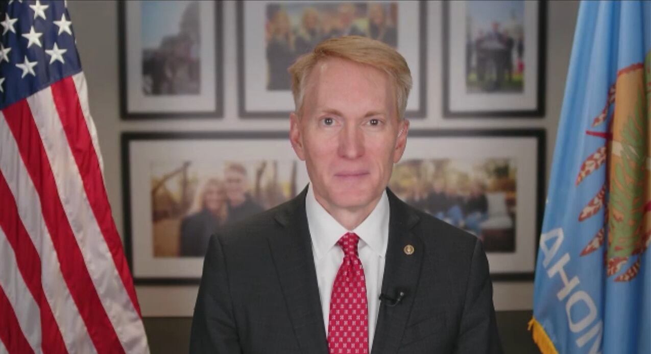 Senator Lankford holds pen and pad press conference, speaks on ...
