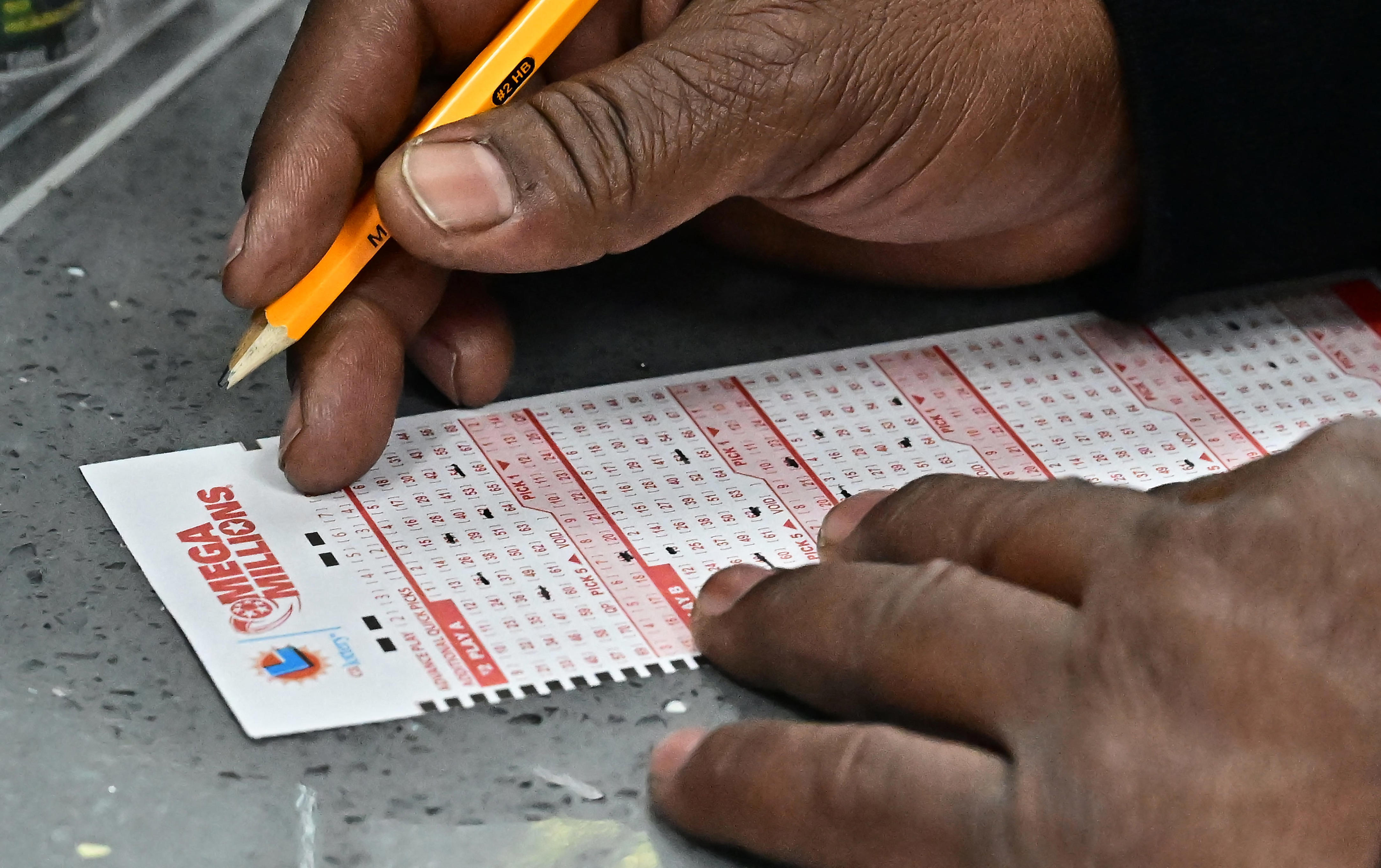 Mega Millions winning numbers for January 21 drawing: Jackpot reset to ...