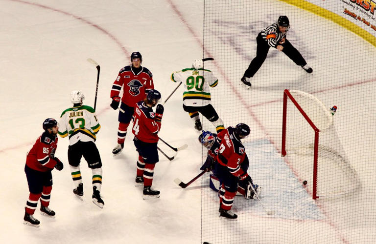Kitchener Rangers down London Knights at Kitchener Memorial Auditorum