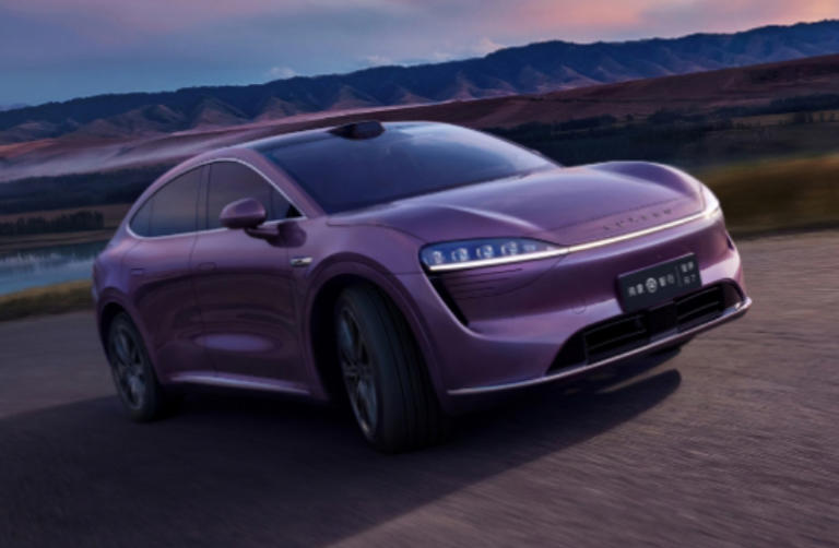 推荐251km Pro 2025款智界R7增程版购车指南