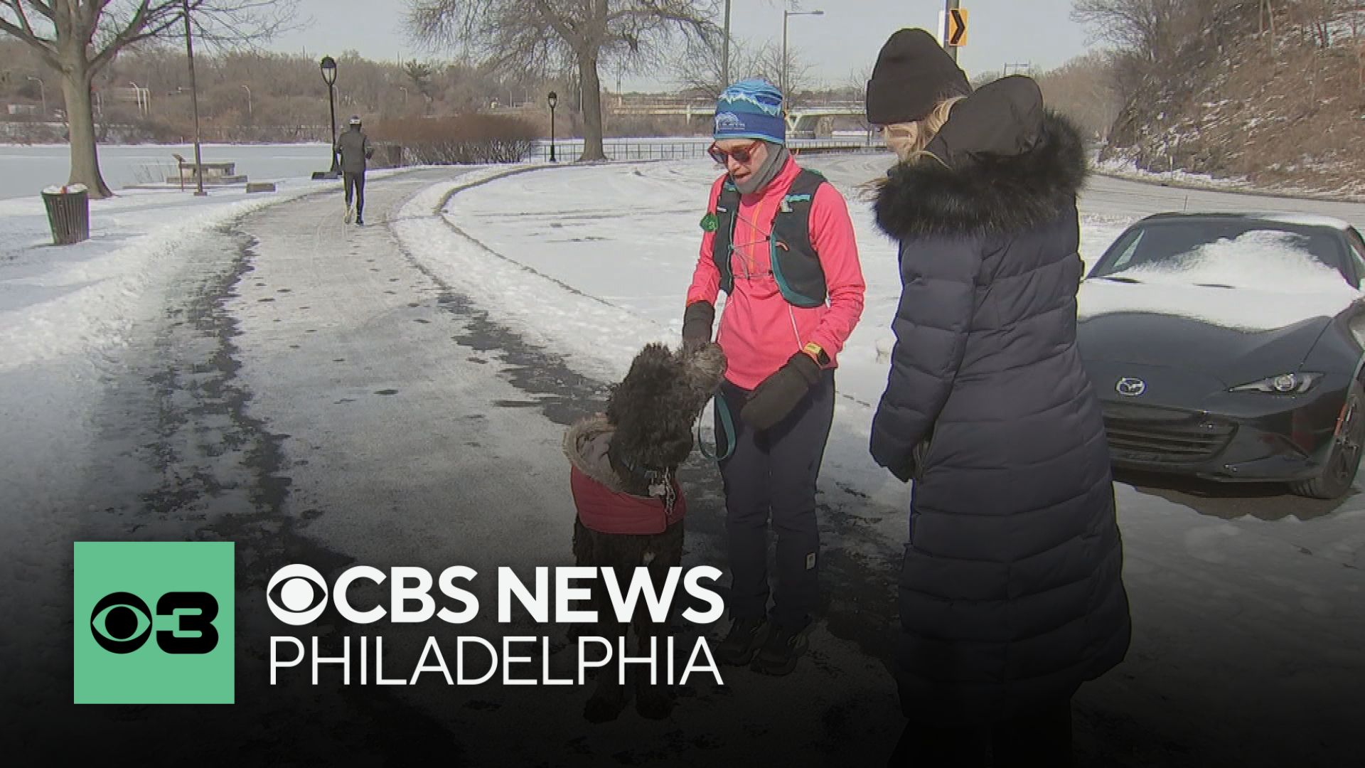 Runners brave the cold for workout along Kelly Drive as Philadelphia ...