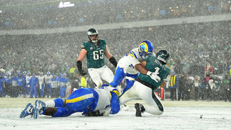 Rams sign 13 players to Reserve/Futures contracts