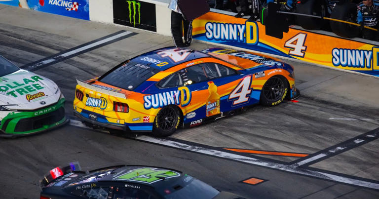 NASCAR reveals reason rookie stripes removed from cars in 2025
