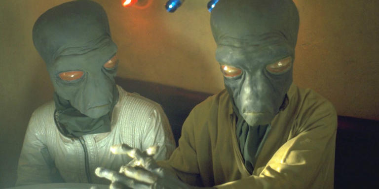 Every Star Wars Species Introduced In The Mos Eisley Cantina Explained