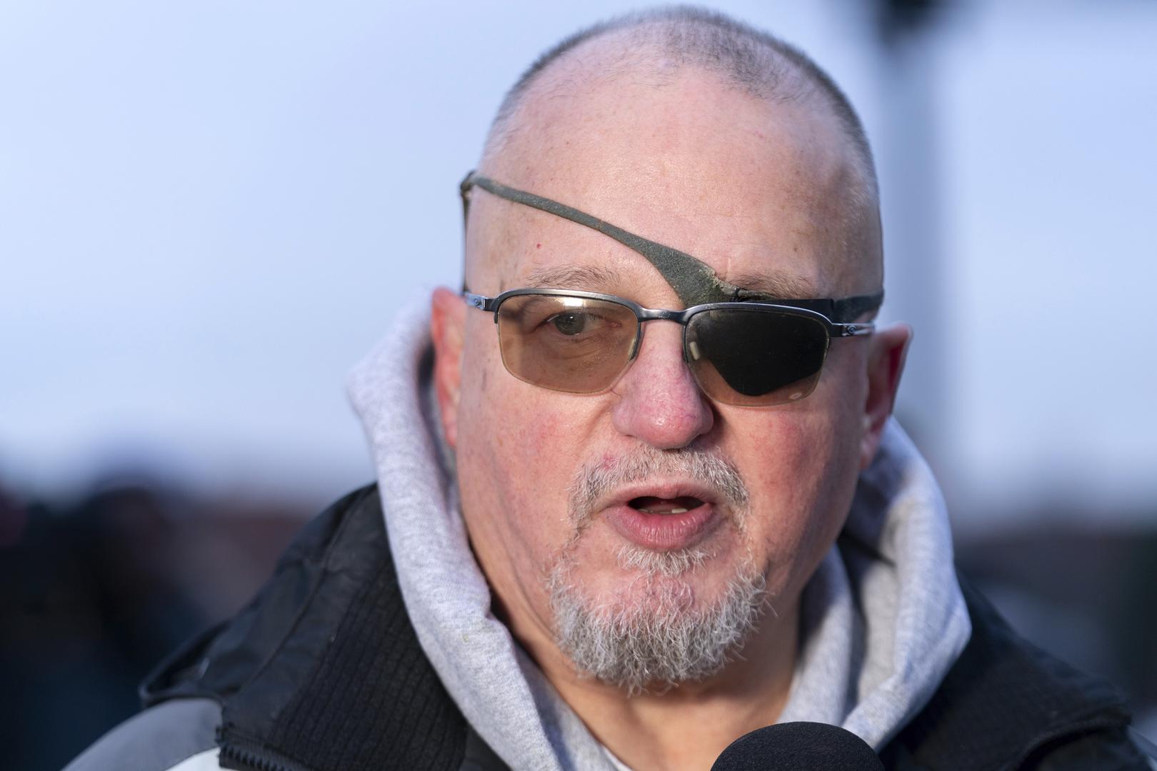 Oath Keepers' Stewart Rhodes thanks Trump for pardon