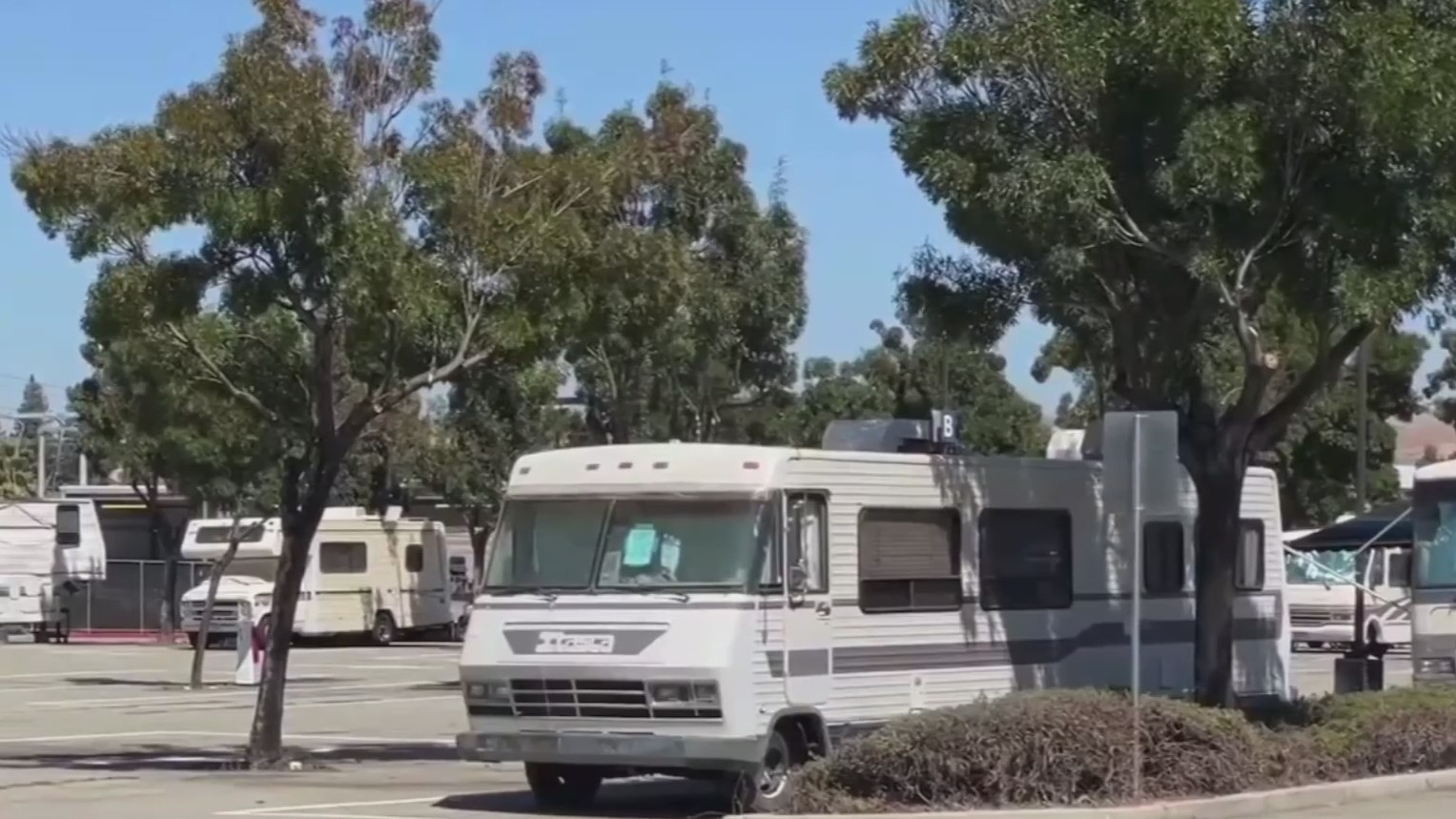 San Jose tries to enforce ban on RV street parking, but city still ...