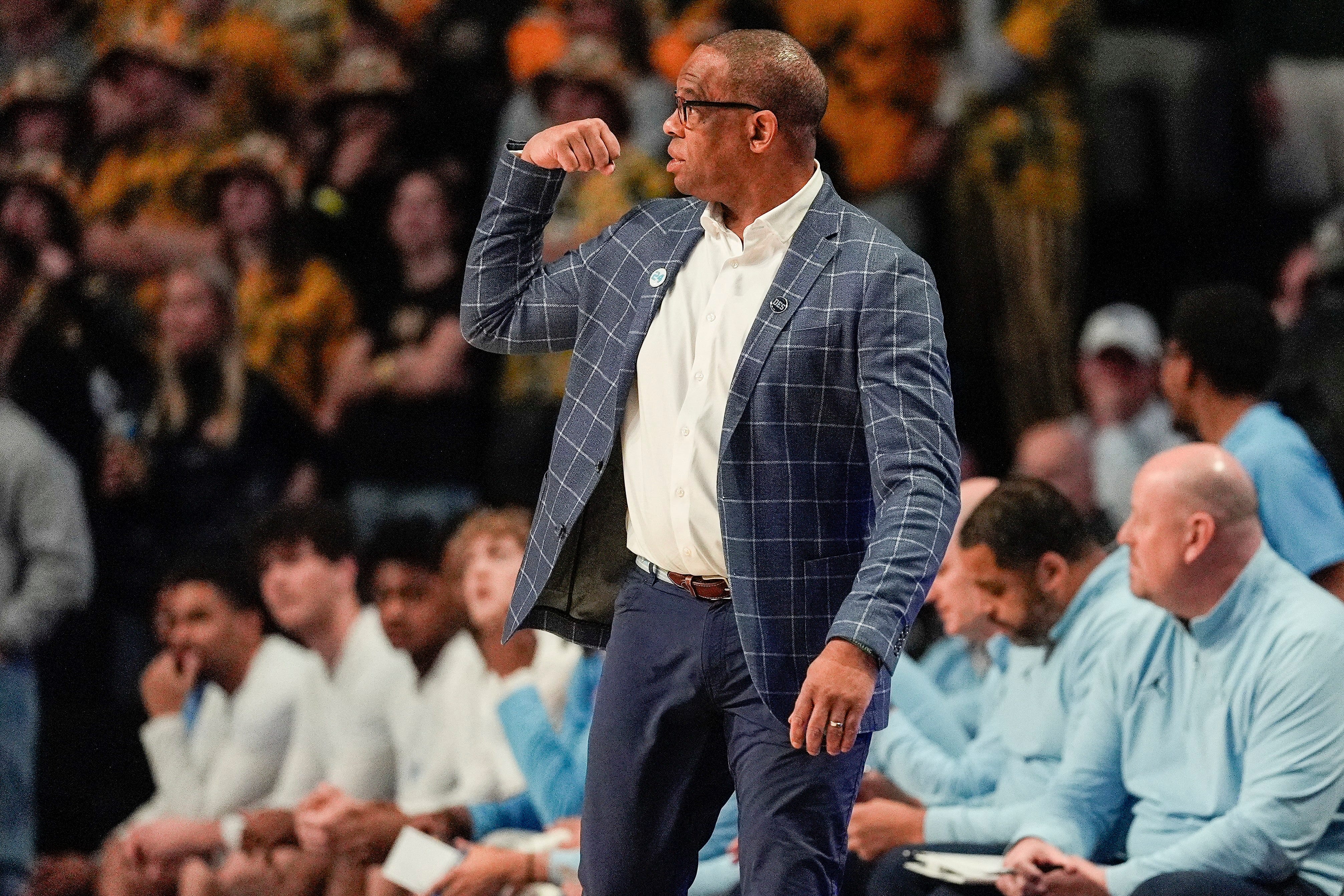 UNC basketball, Hubert Davis win with Caleb Wilson commitment to Tar Heels