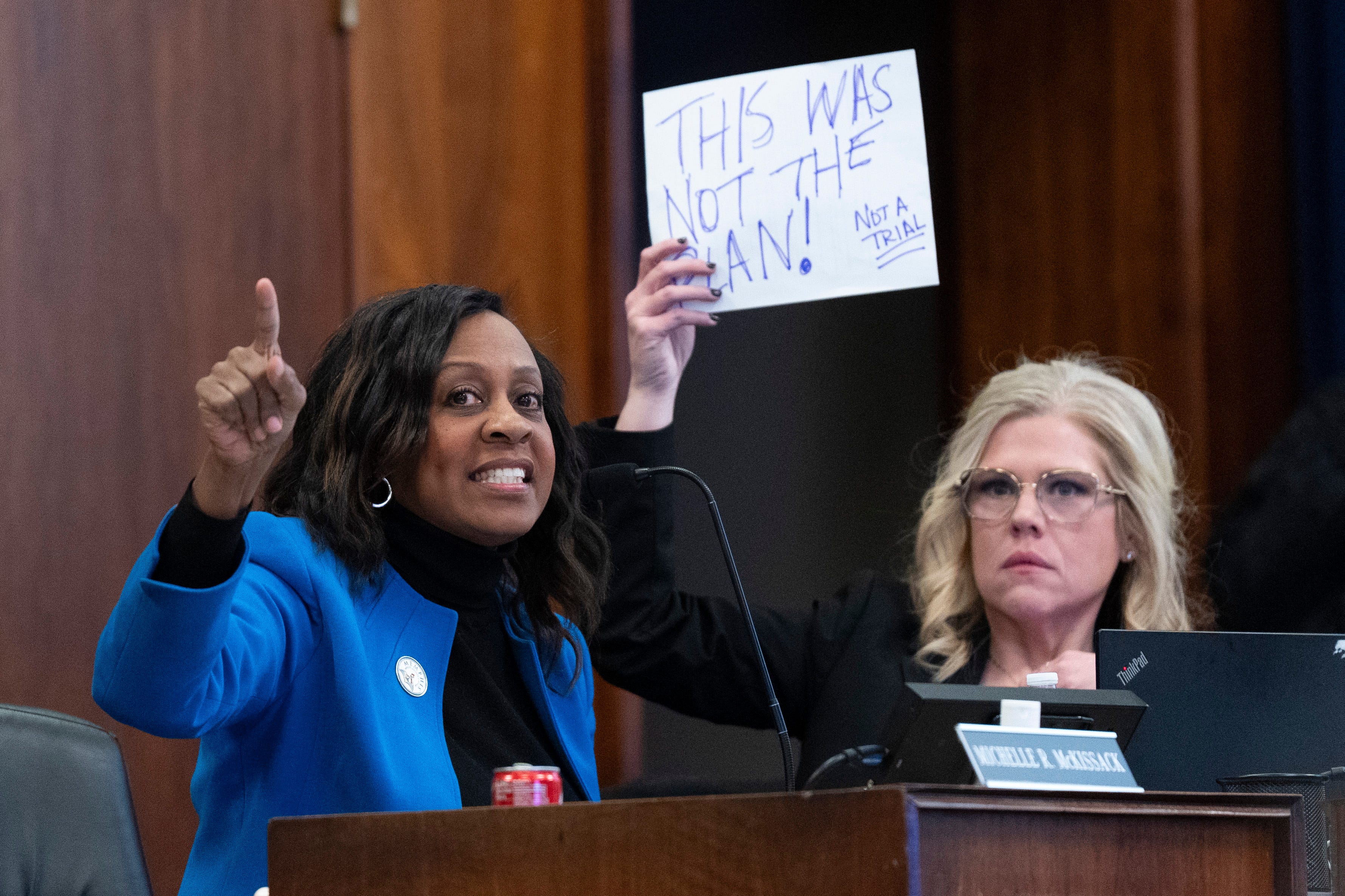 Allegations against Dr. Marie Feagins detailed in MSCS-commissioned ...