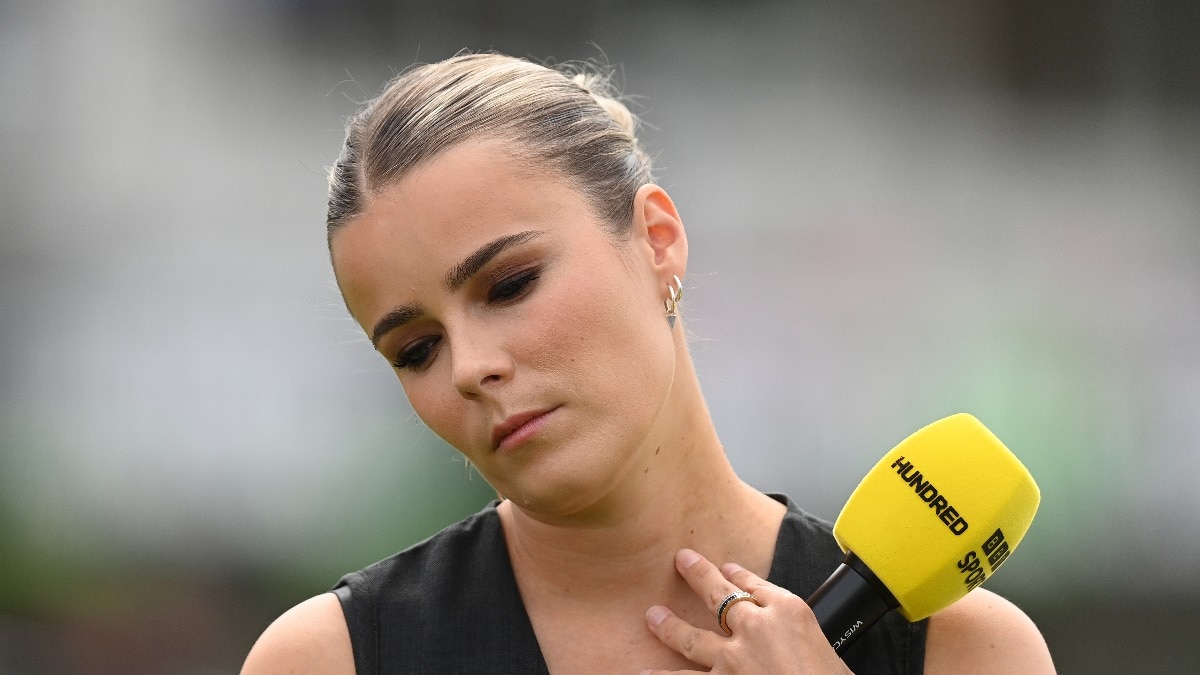 Alex Hartley reveals getting 'cold shoulder' from England team after ...