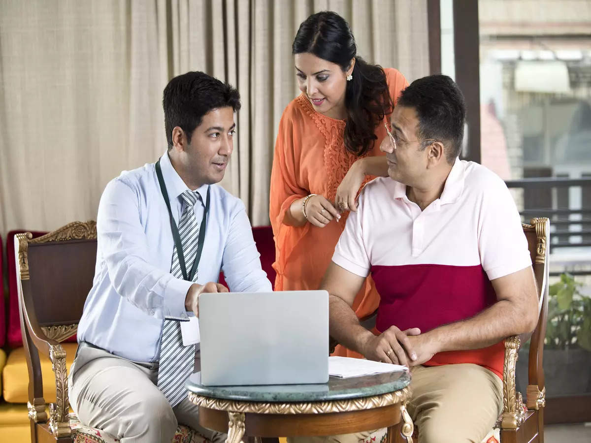 HDFC Bank customers won’t be able to use WhatApp, Phone Banking IVR ...