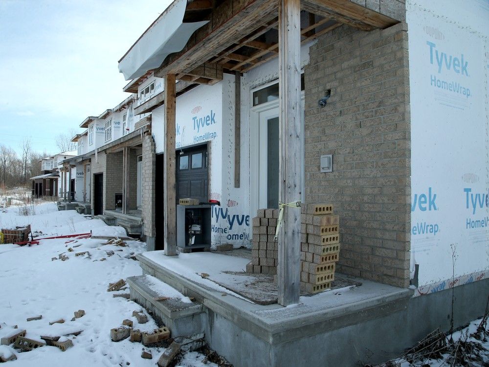 'Bottlenecks' at city hall slow housing process: AG